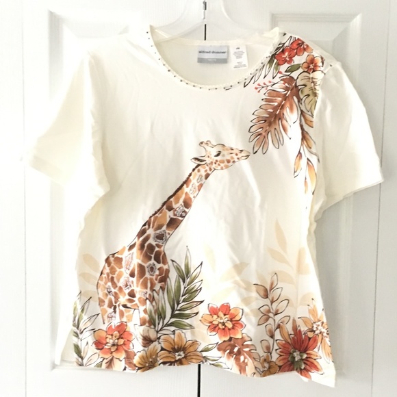 Alfred Dunner | Tops | Womens Giraffe Flloral Top | Poshmark